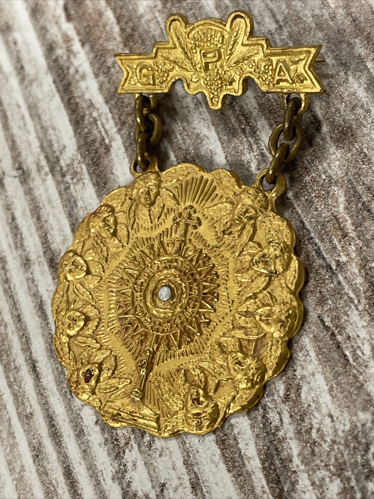 Vintage GreenDuck Co Chicago Gold Tone GPA Medallion And Bar With Pin ...