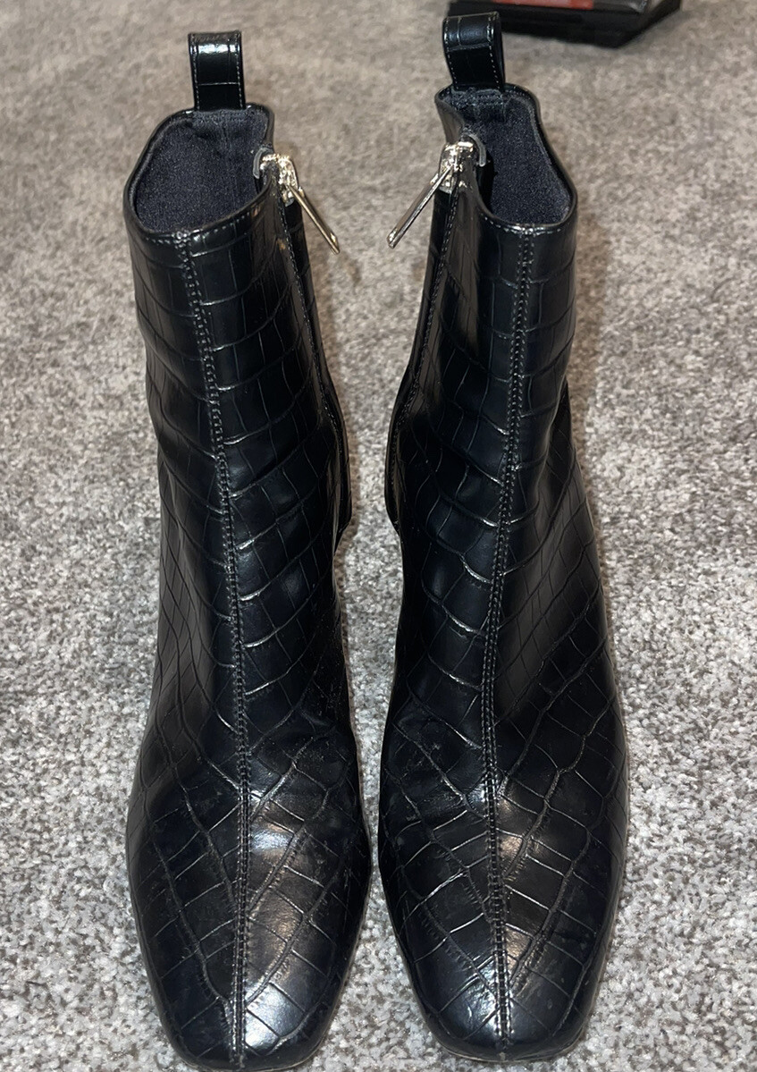 Crocodile Embossed Leather Boots - Gem