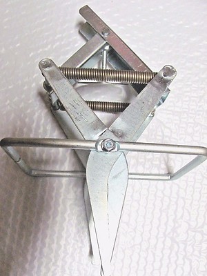 6 Traps Easy Set Mole Trap, Easy One-Step,Out-of-Sight,Galvanized Steel ...