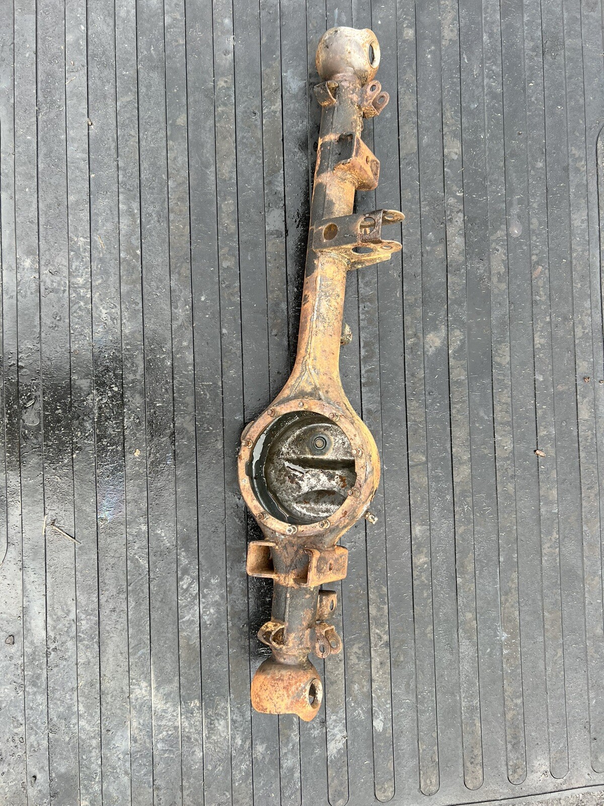1981-1983 Toyota Pickup 4Runner Solid Axle Housing 20R 22R 22RE Front ...