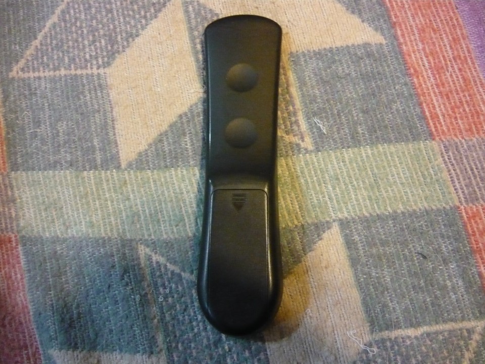 GE General Electric 41567 UltraPro 8-Device Backlit Universal Remote ...