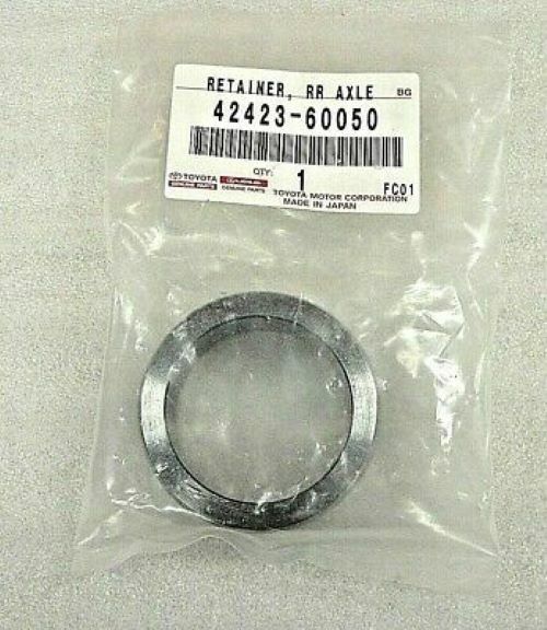 Genuine INNER REAR AXLE BEARING RETAINER 42423-60050 F/S TOYOTA LEXUS ...