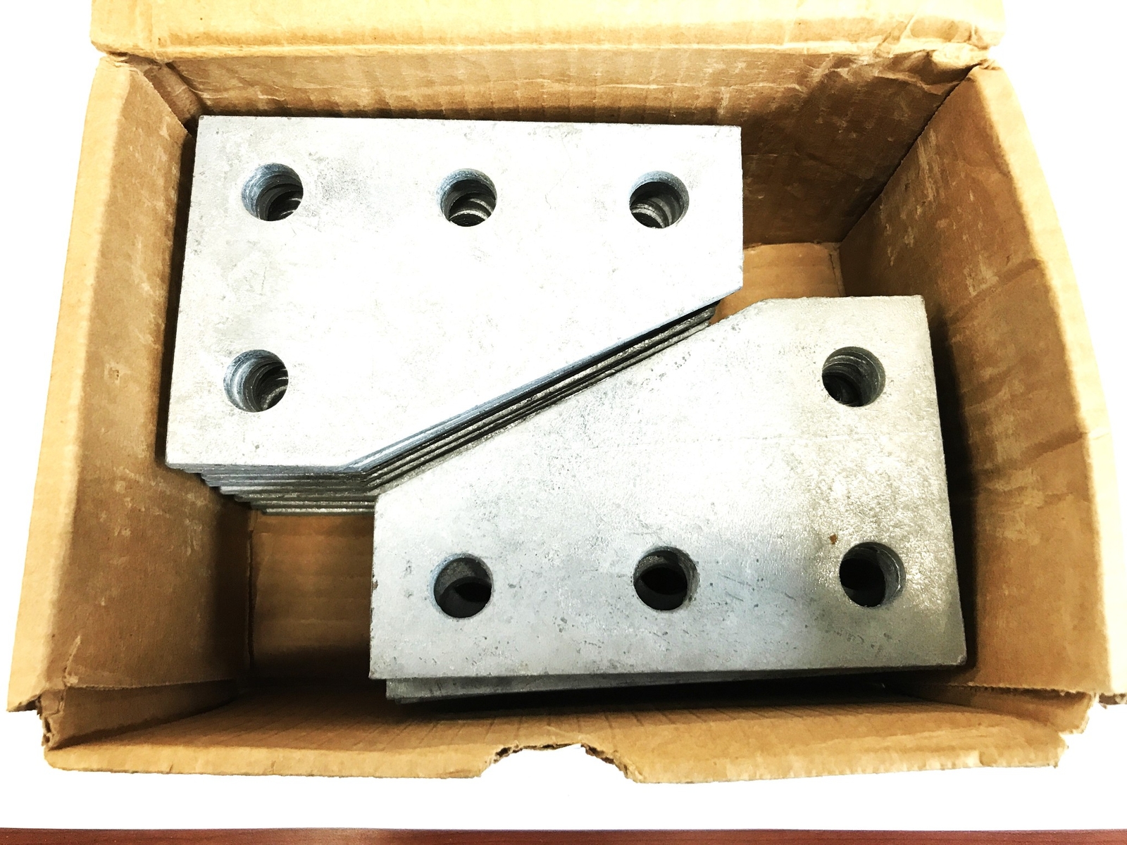 Cooper B-Line 4 Hole Corner Gusset Plate, Box of 25, B142HDG NOS | eBay