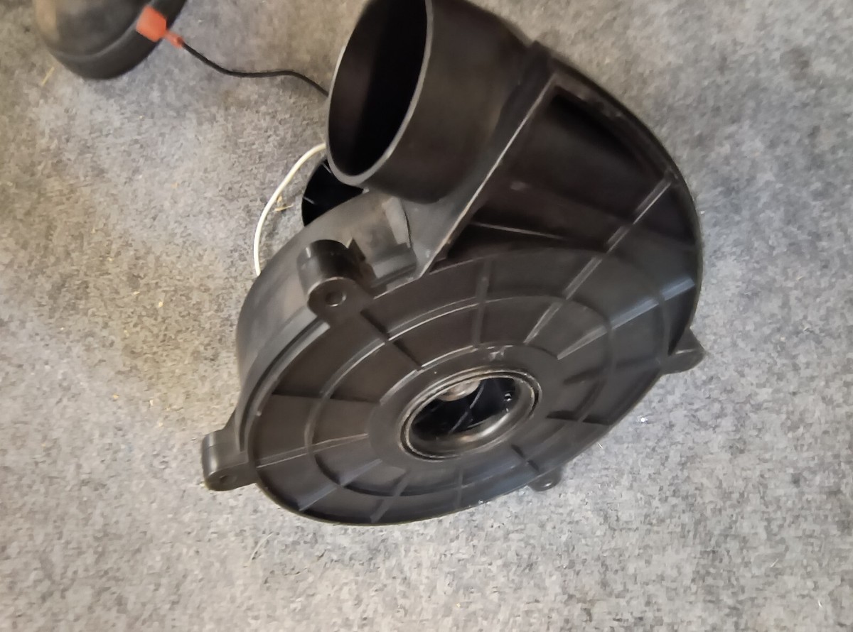 Fasco 71582984 J238-150 E64080 Draft Inducer Motor Black Fasco 71582984 J238-150 E64080 Draft Inducer Motor Black