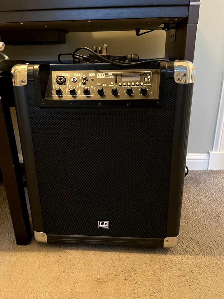 LD systems RJ10 speaker. Bluetooth. All fully working. Rechargeable ...