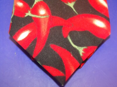 BEANS McGee~ 100% Cotton Men’s Tie ~HOT PEPPERS ~Red~Black~Green~VGC ...