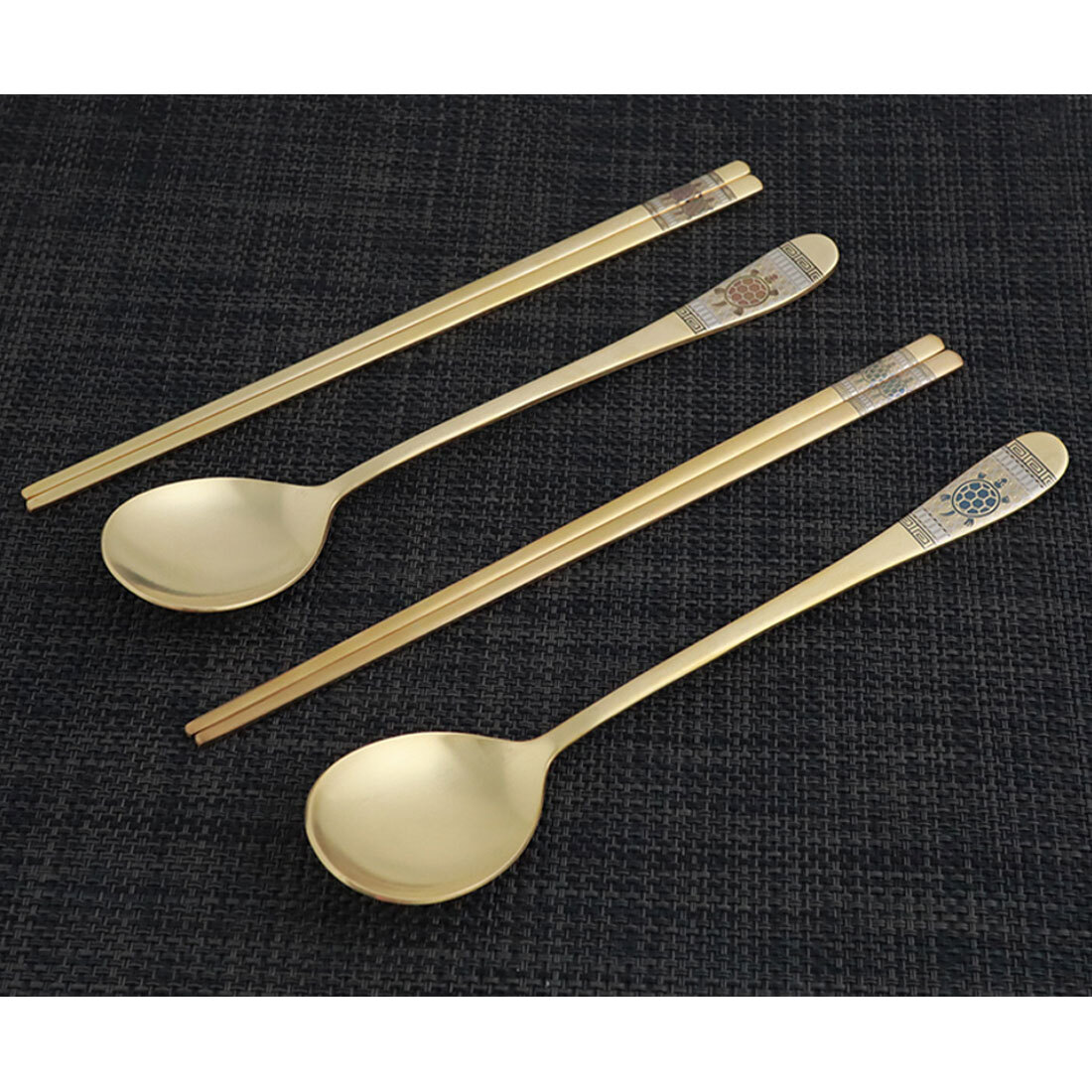 A SET OF 2 GOLD SPOONS TURTLE PATTERNS 24K PURE GOLD PLATED GIFT FOR ...