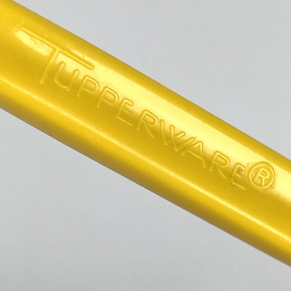 Vintage 90s Lot of 12 Tupperware Hostess Gift Keychains Magnets ...