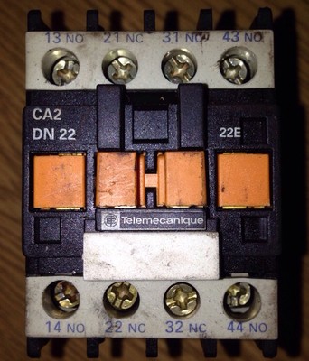 TELEMECANIQUE CA2DN22 CONTACTOR 220-240V #1646B1 | eBay