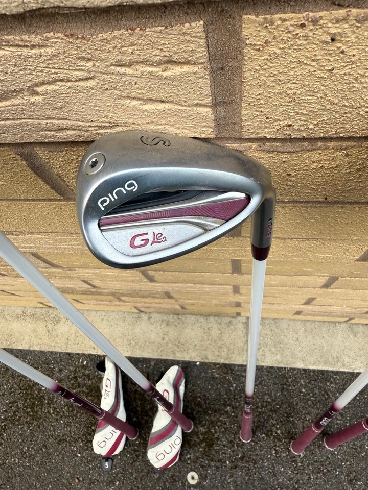 Ping GLE2 Right Handed Irons-Standard Setup (Black Dot) SW,PW,7,8,9 ...
