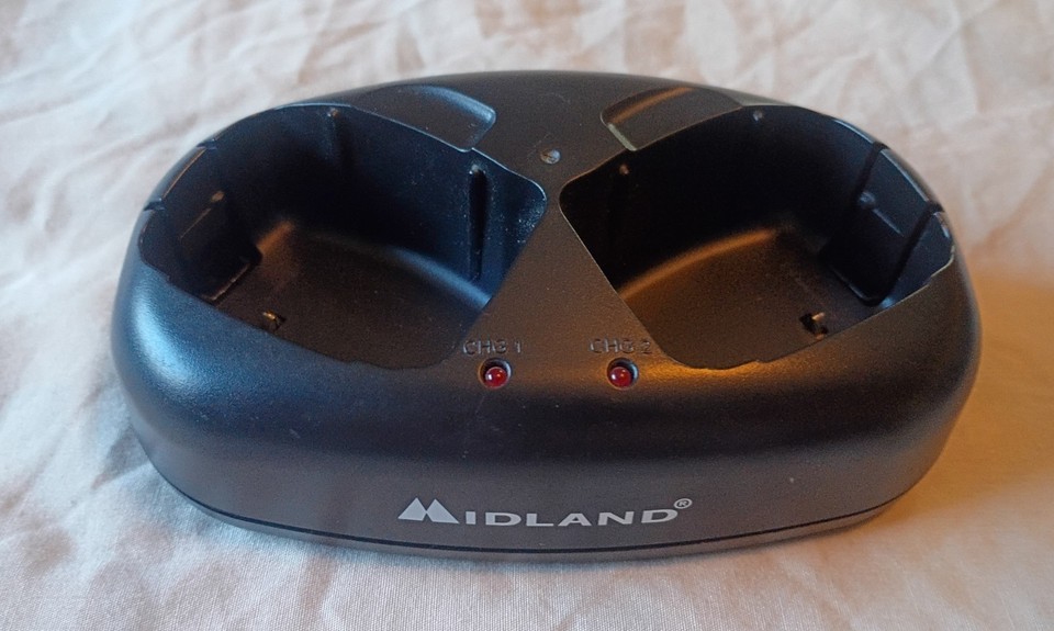 Midland GXT 1000 Walkie Talkies Desk Top Wall Charger Model 18CVP8 ...