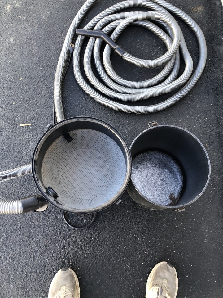 HOOVER GUV Garage utility Vacuum L2310 w hose - Local Pickup Available ...