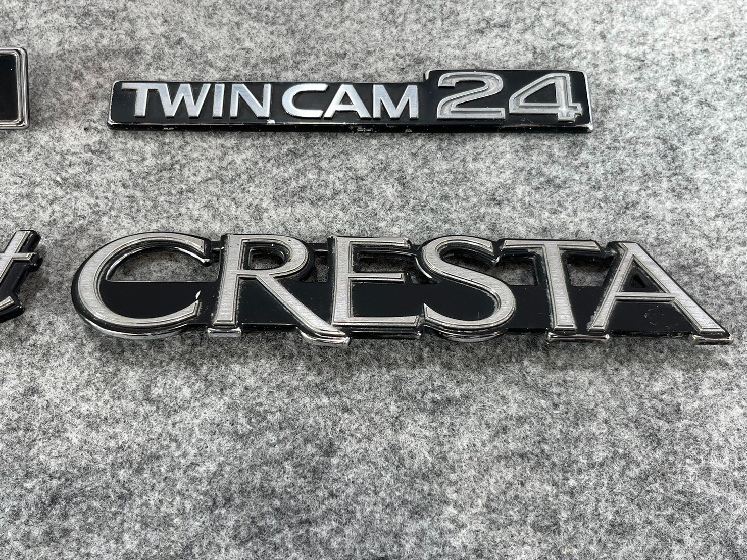 70 71 Cresta Cressida Mark2 GX71 GX70 SX71 LX71 Toyota OEM Emblems ...