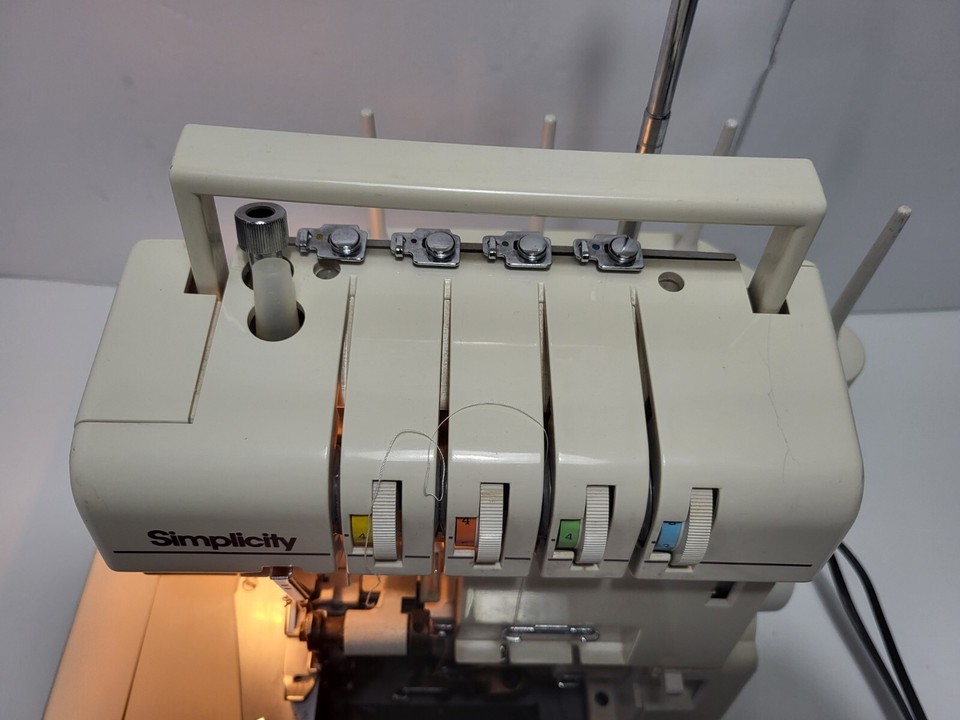 Simplicity Easy Lock Sewing Machine Model SL 804 Differental Feed ...