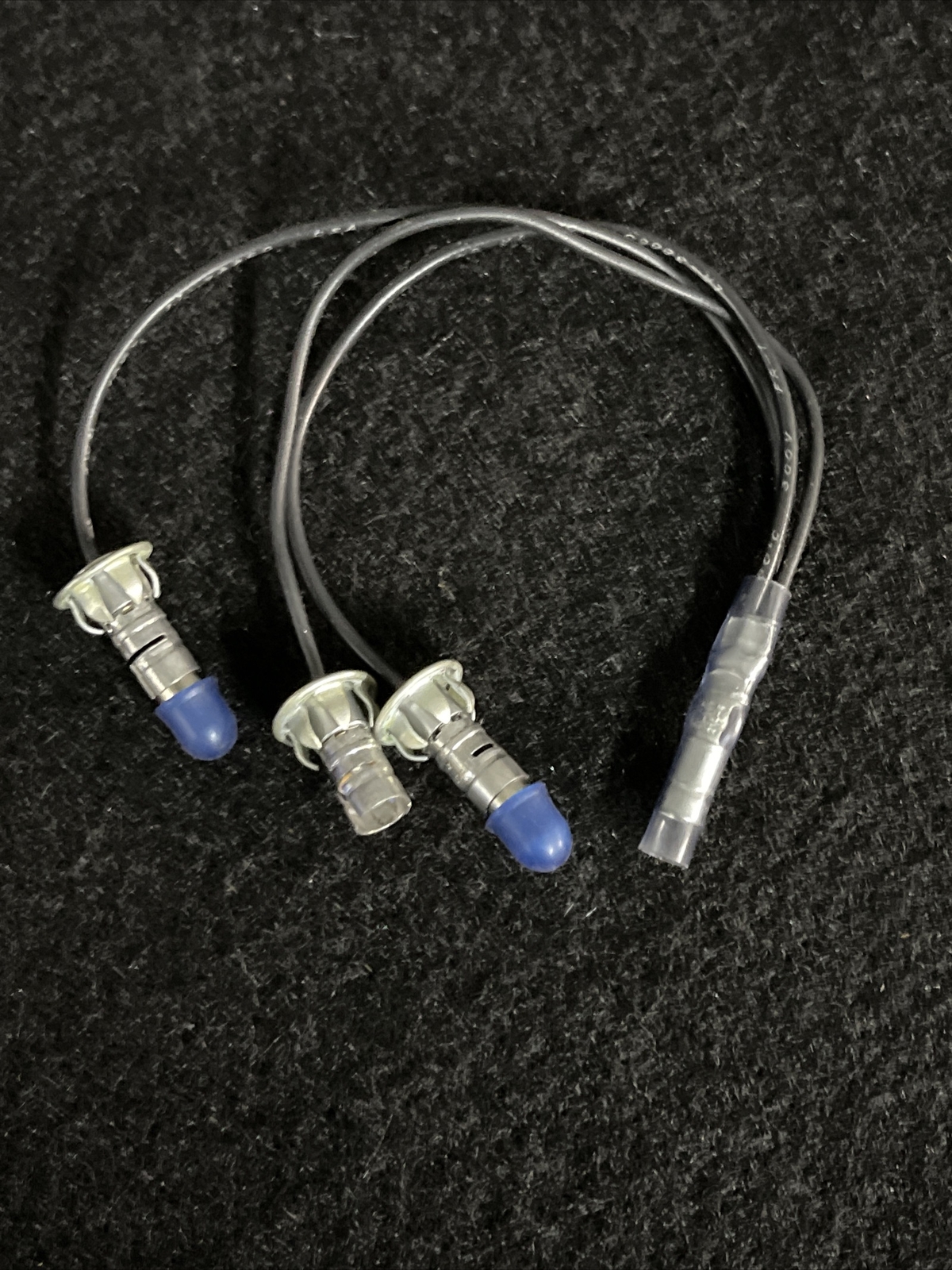 Cessna 1270479-13 Light Assembly for sale online | eBay