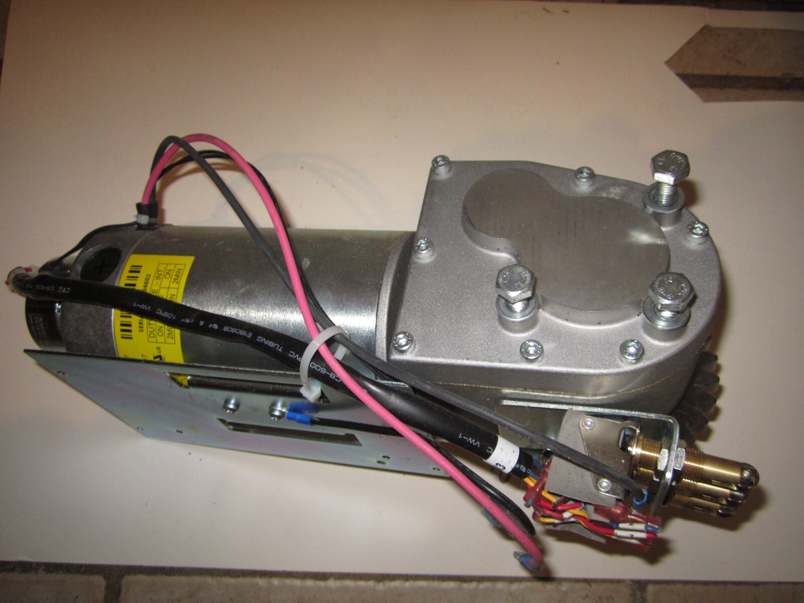 Genuine Acorn Stairlift Superglide 130 T700 HD Lemac Motor 65189-407 w ...