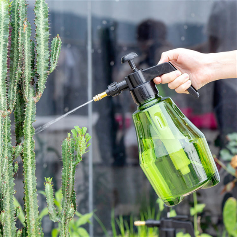 Hand-held Portable Water/Chemical Sprayer Pump Pressure Garden Spray ...