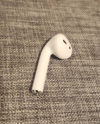 Apple left AirPod 2nd Generation A2031 (No Right Airpod, No Charging ...