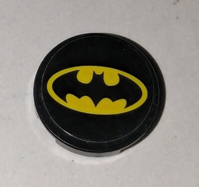 Lego Round Tile Black 2x2 Batman Logo Pattern Yellow Symbol Part ...