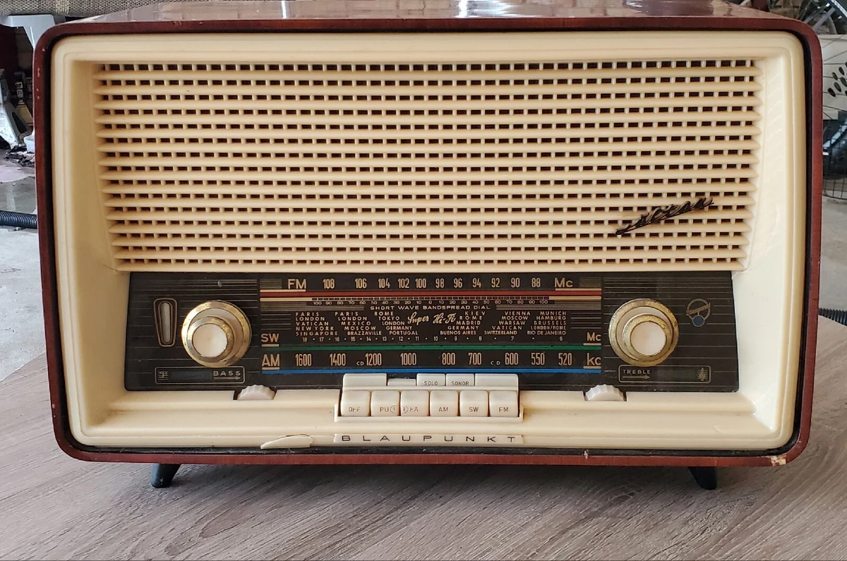 Vintage 1960s Blaupunkt Sultan Type 20203 German Multiband