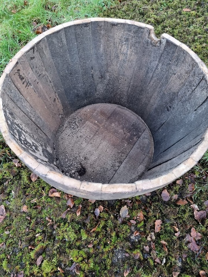 EXTRA LARGE OAK HALF BARREL WATER TIGHT FEATURE LILLY POND TUB RUSTIC ...