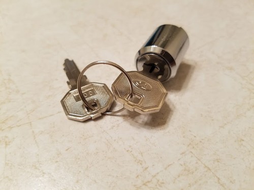 IGNITION SWITCH LOCK CYLINDER w/ 2 KEYS FITS 1932 FORD STEERING COLUMN ...