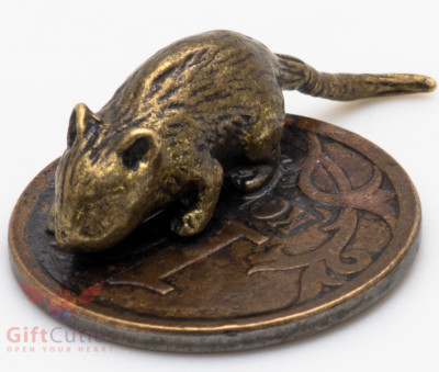 Solid Brass Figurine of pocket wallet Mouse Mice on a Coin Talisman ...
