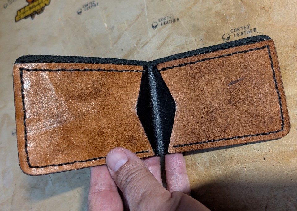 Cortez Leather Billfold "Big Money" Bi-fold Leather Wallet Cards Bills ...