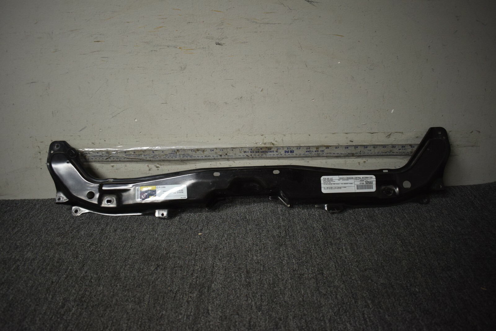 2017-2020 DODGE GRAND CARAVAN Radiator Closure Panel Cross-Member ...