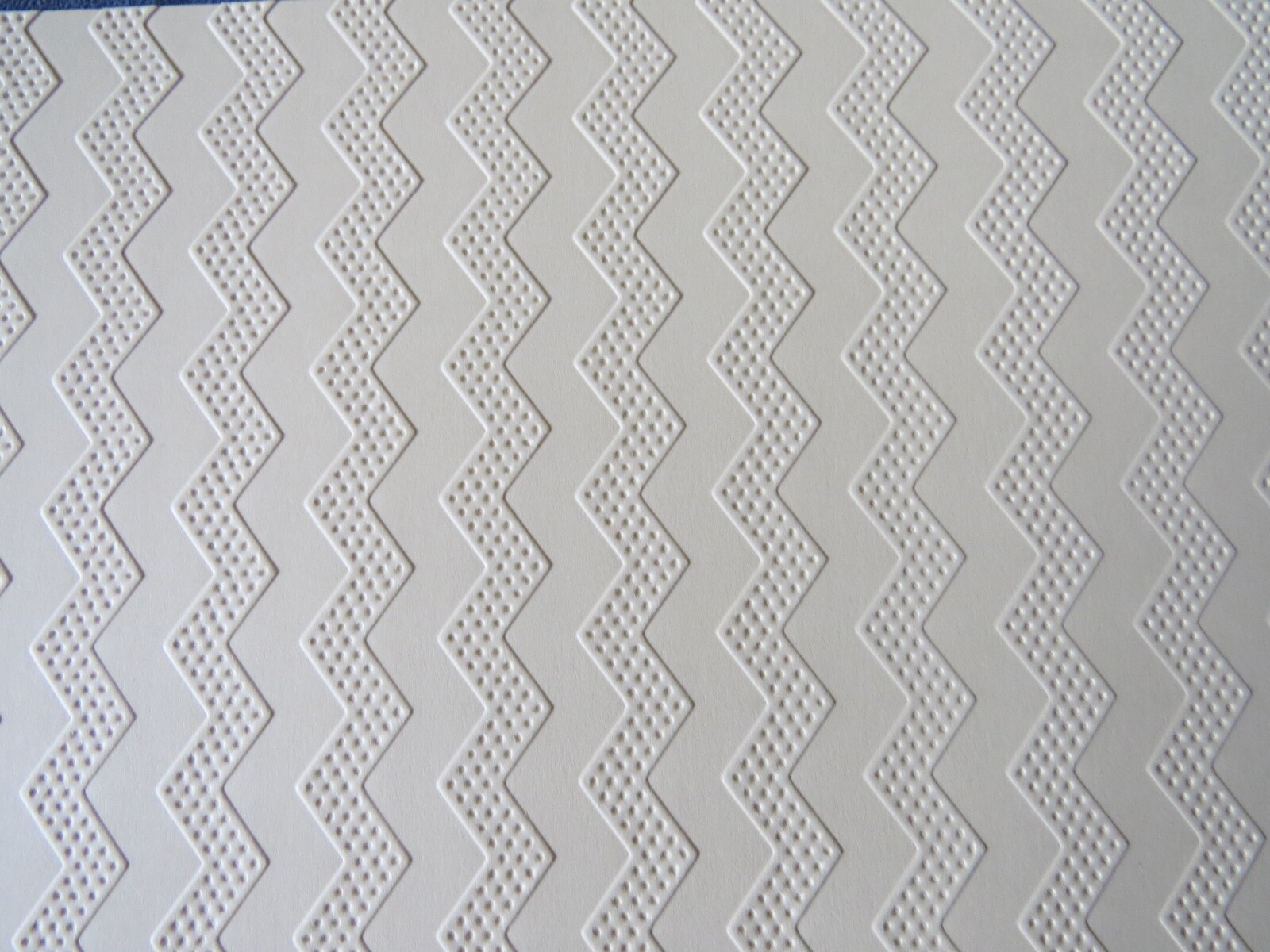 Embossed Self Closing Box - Gift Box - Favor Box - Package of 10 ...