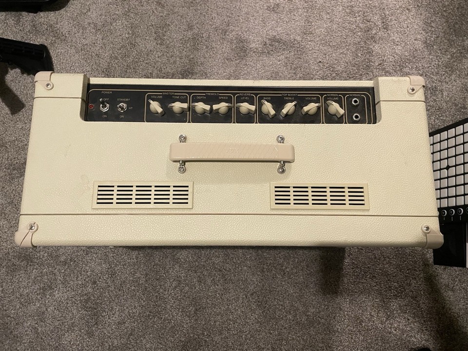 VOX AC15C1 Cream Back Guitar Amplifier 100W | eBay