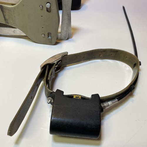 READ! Quick Track QTR600MP Dog Tracking System & 2 Collars QTR For ...