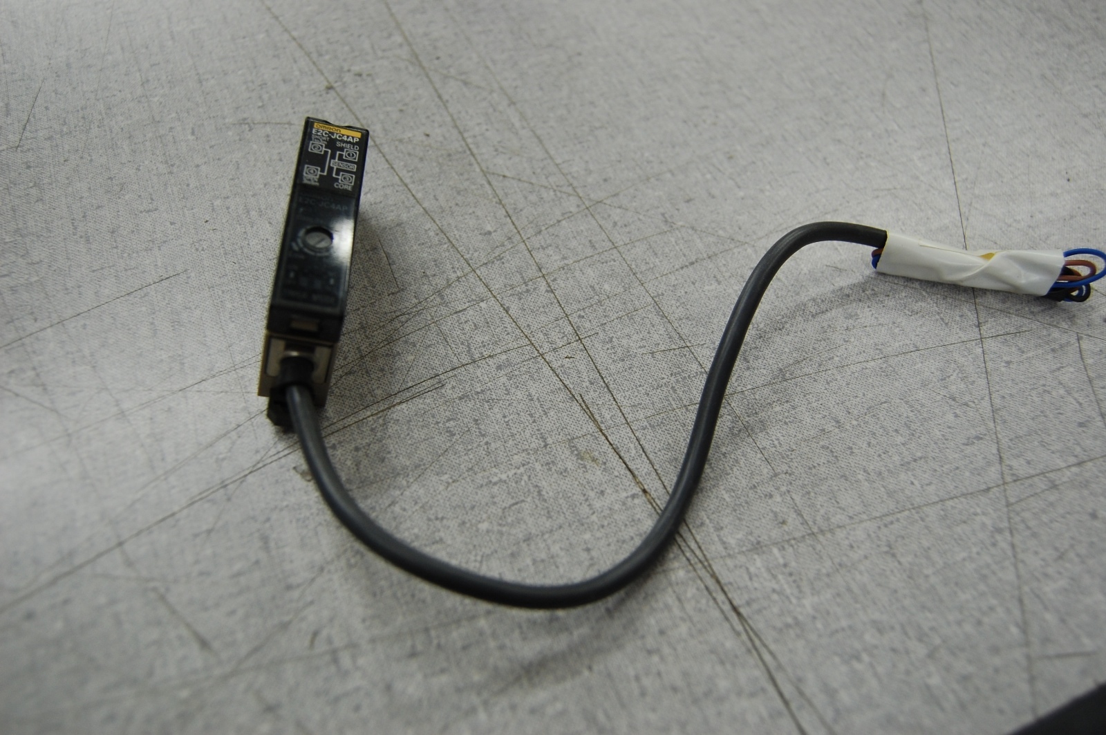 Omron E2C-JC4AP Switch | eBay