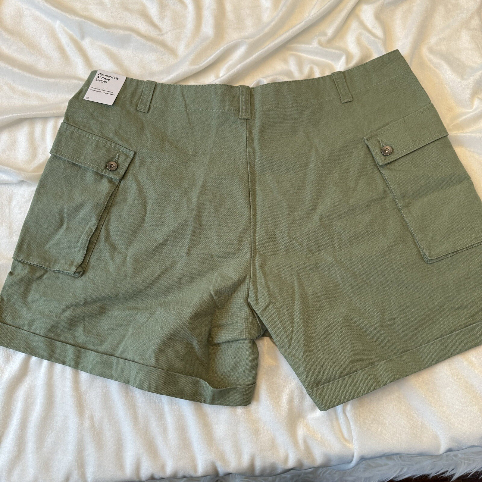 Nike Life Men's Woven P44 Cargo Shorts $85 Green Light Olive FJ7137-386 ...