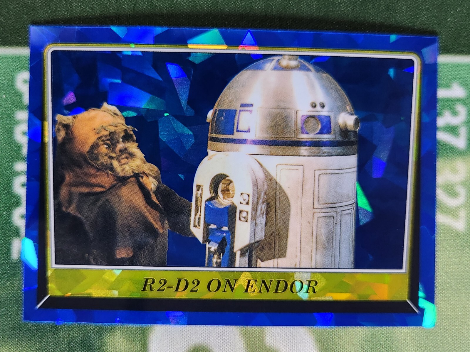 2023 Topps Chrome Star Wars Sapphire Return of the Jedi R2-D2 On Endor ...