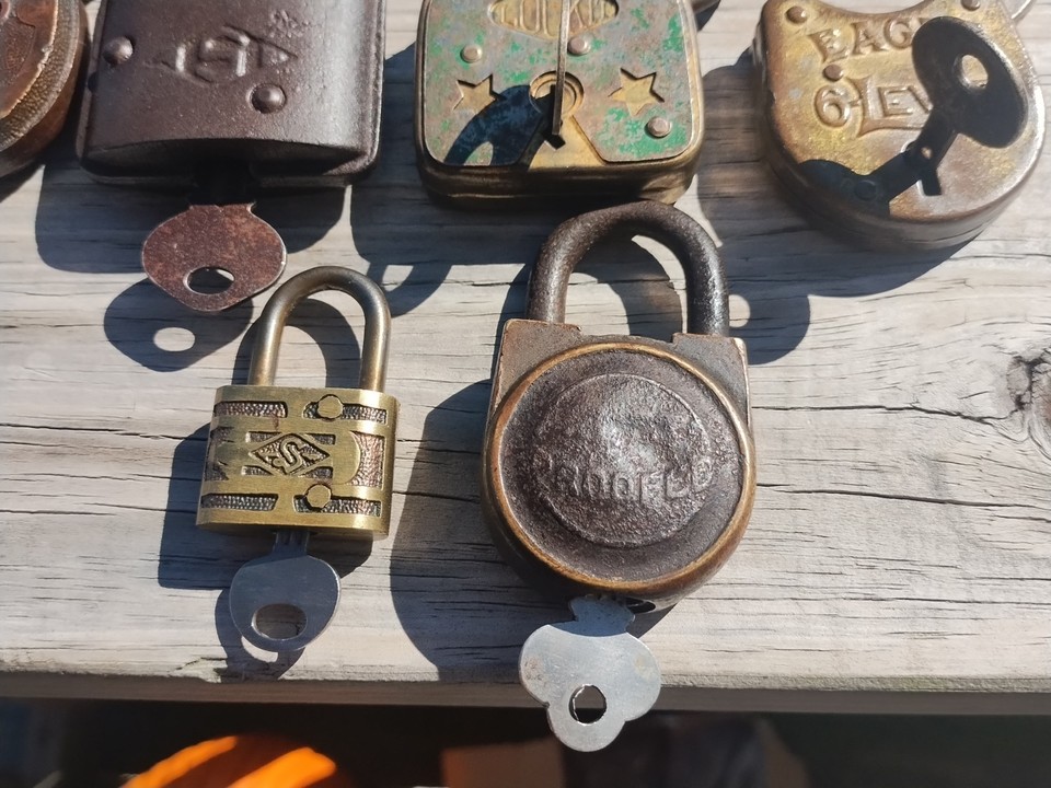 (6) Vintage Slaymaker, Lockit, Eagle, Rust Proof , Padlocks with Keys ...