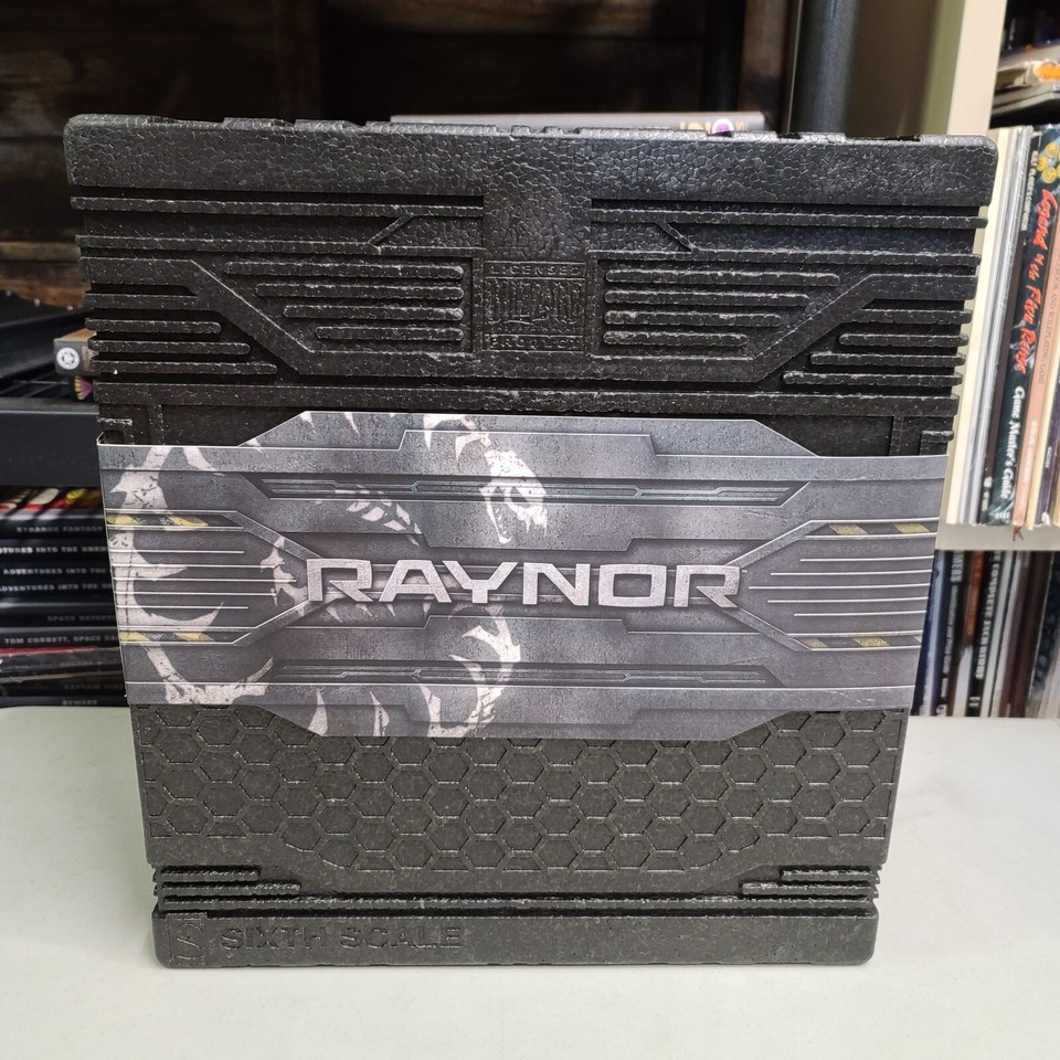 Sideshow Collectibles StarCraft II Jim Raynor 1/6 Scale Figure Item ...