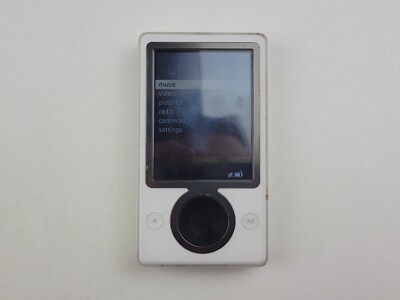 Microsoft Zune Digital Media MP3 Player (1090) 30GB - White - SMALL ...