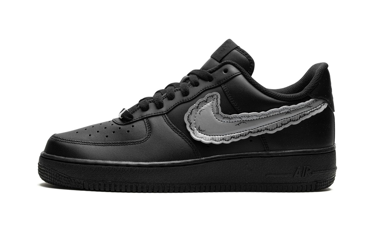 NEW Nike Air Force 1 Low '07 Black KAWS Sky High Farm CW2288 NEW Nike Air Force 1 Low '07 Black KAWS Sky High Farm CW2288