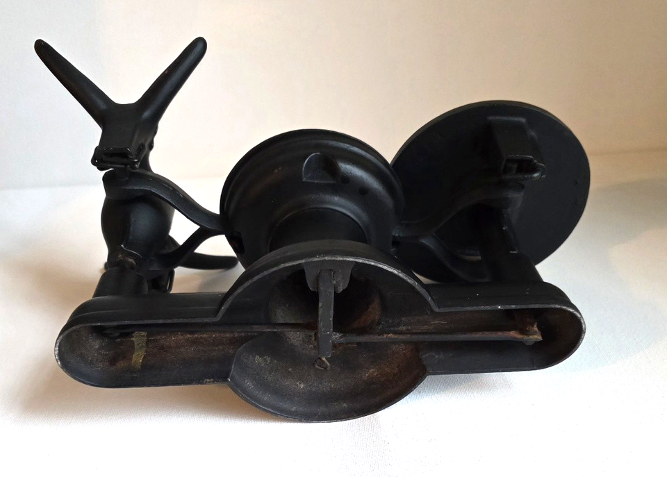1867 Brandon VT Howe Cast Iron Country Candy Store Scale EUC | eBay