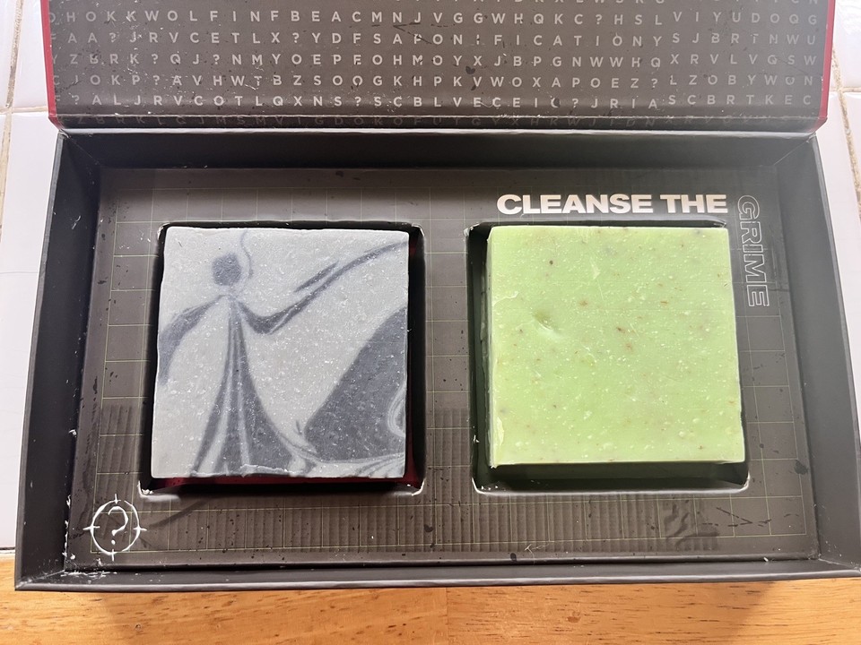 Dr Squatch The Batman Bricc & Riddler Enigma Bar Soap Limited Ed Box ...