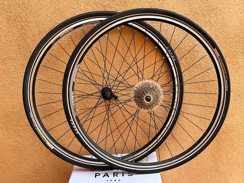 Alexrims R500 Front And Rear Wheel Set, 10 spd Shimano HG Hub, Kenda ...