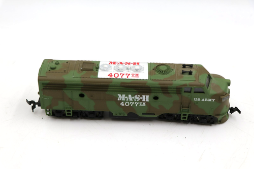 Bachmann MASH 4077th Ho Train Engine Locomotive US Army Toy TV Show ...