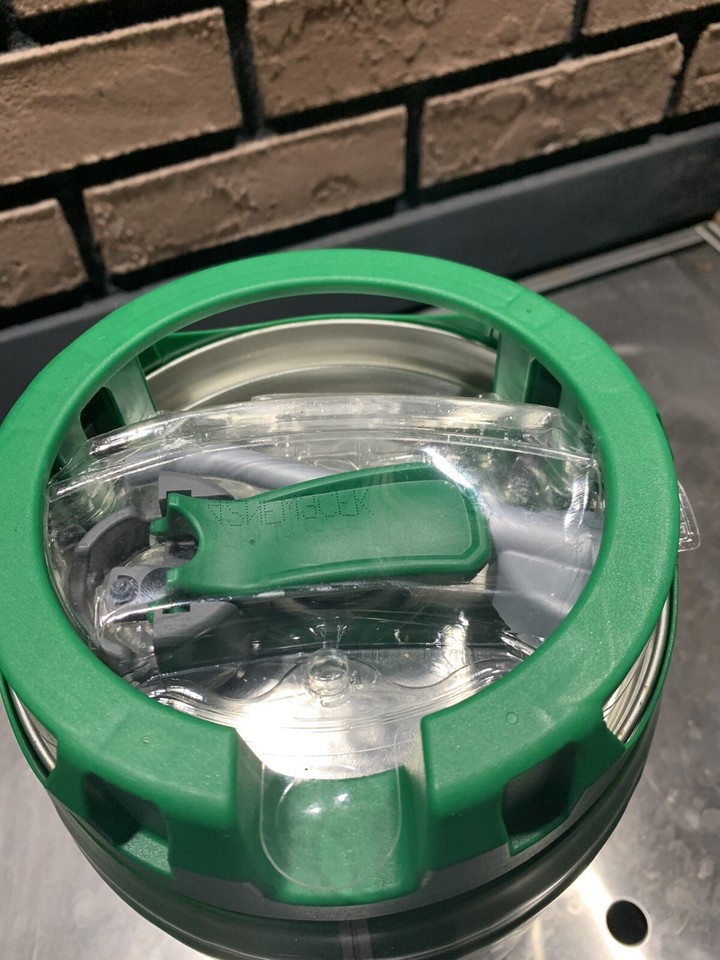 HEINEKEN MINI KEG Beer Can 5L 1.32 Gallons - EMPTY With Unused Taps ...