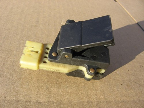 👉93-02 CADILLAC TRUNK LID POWER PULL DOWN MOTOR RELAY REVERSE SWITCH ...