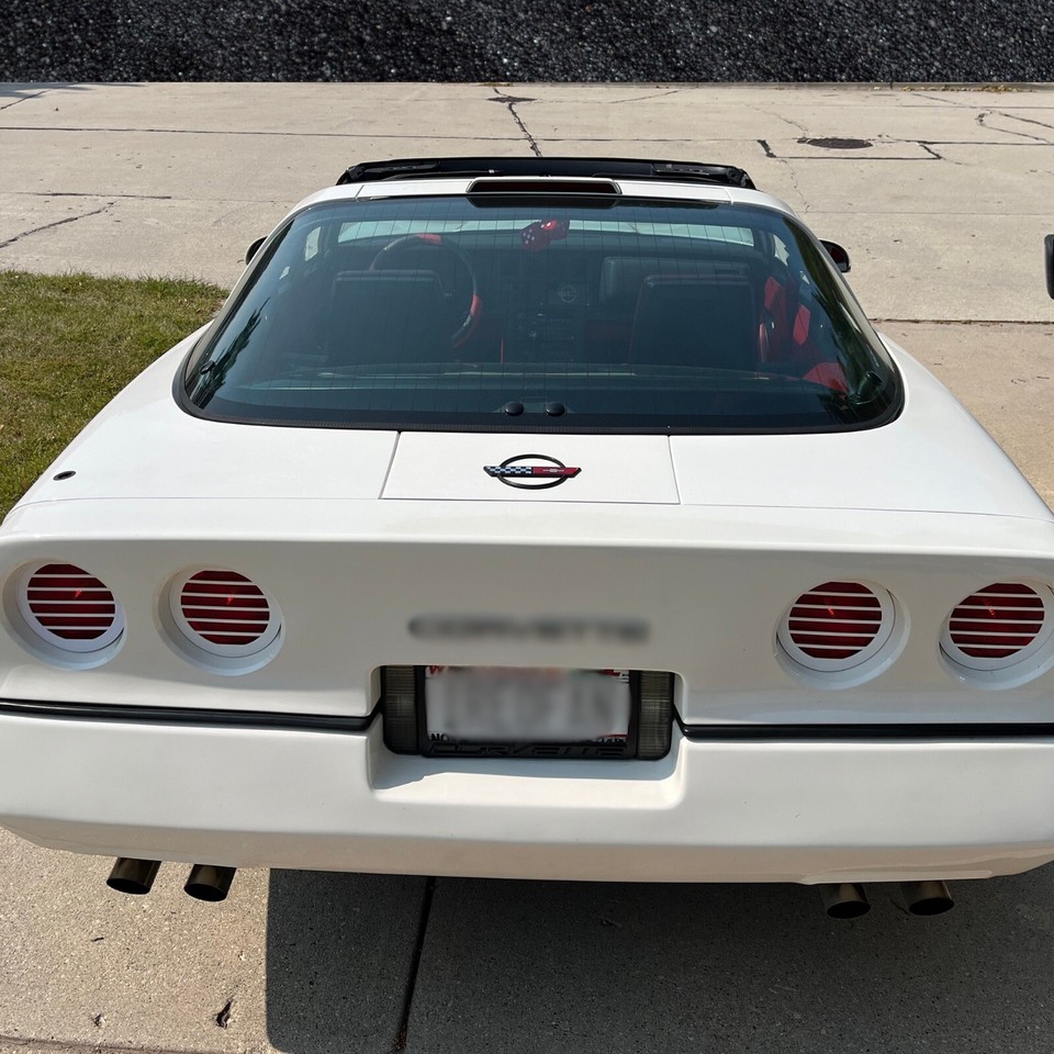 Tail light louver for a corvette C4 1984-1990 - Black | eBay
