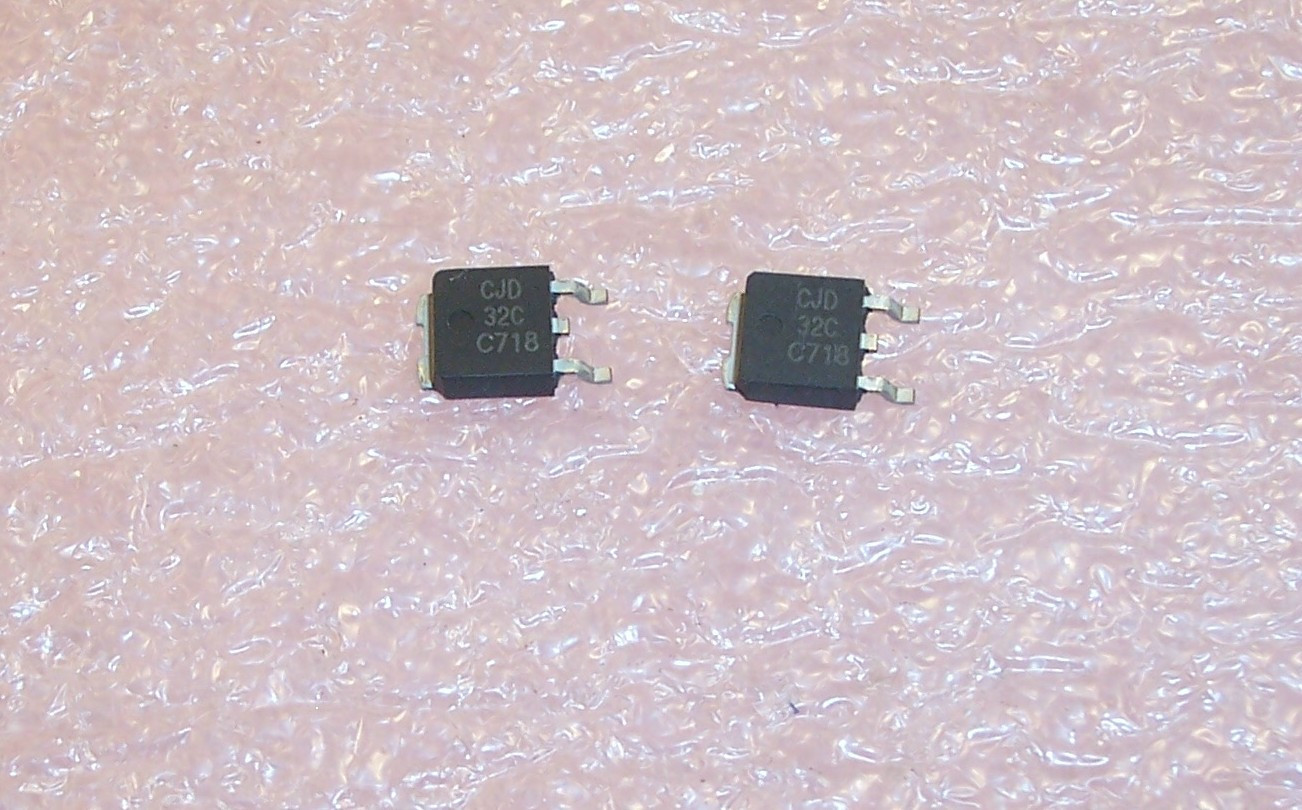 QTY (50) CJD32C CENTRAL SEMI 3A 100V PNP POWER TRANSISTORS D-PAK MJD32C ...