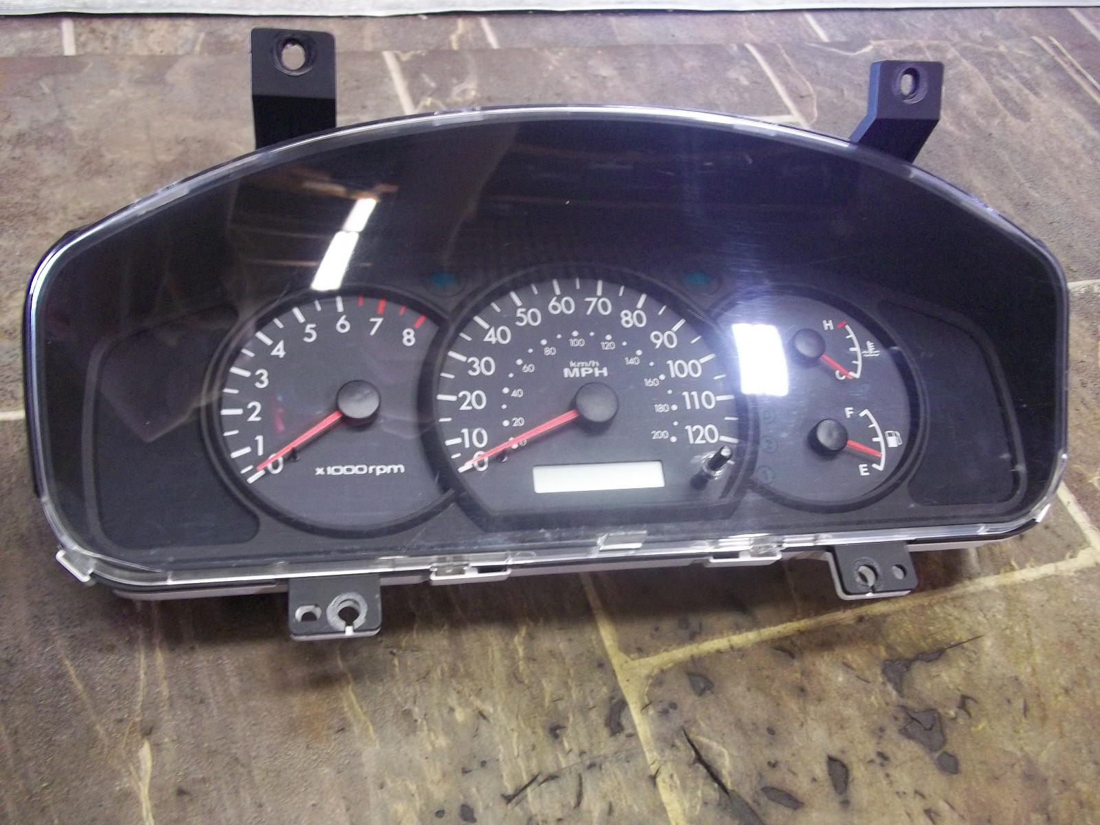 03 04 05 KIA RIO SPEEDOMETER INSTRUMENT CLUSTER PANEL CLUSTER GAUGE MPH ...