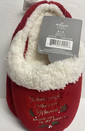 Hallmark Channel Bring Joy to My World Fuzzy Slip-On Slippers NWT Small ...