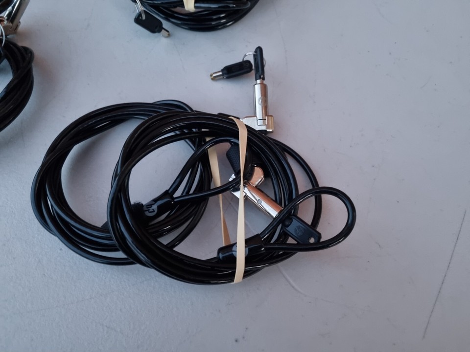 Joblot of 2 HP Nano Master Keyed Cable Lock 1AJ39AA. Joblot of 2 ...